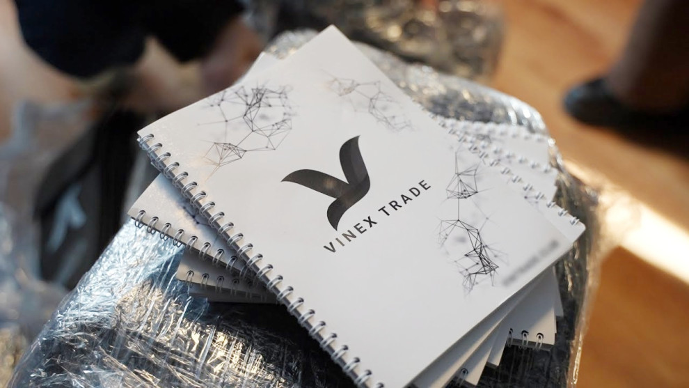 22 000 человек стали жертвами финансовой пирамиды Vinex Trade в Одессе: вкладывали от $300 до ...