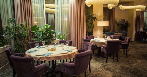 Posh restaurant in Arcadia InVenture