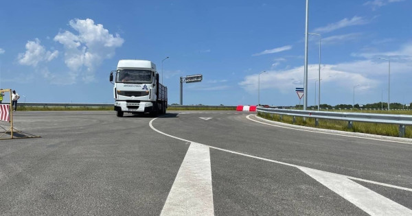 Ukraine Revives “Big Construction” Project: Dnipro–Reshetylivka Highway ...