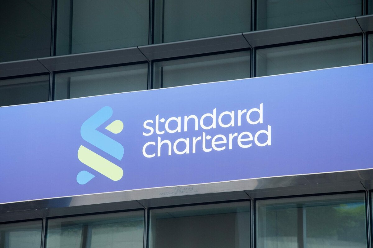 Standard Chartered продает подразделение в Зимбабве компании FBC ...